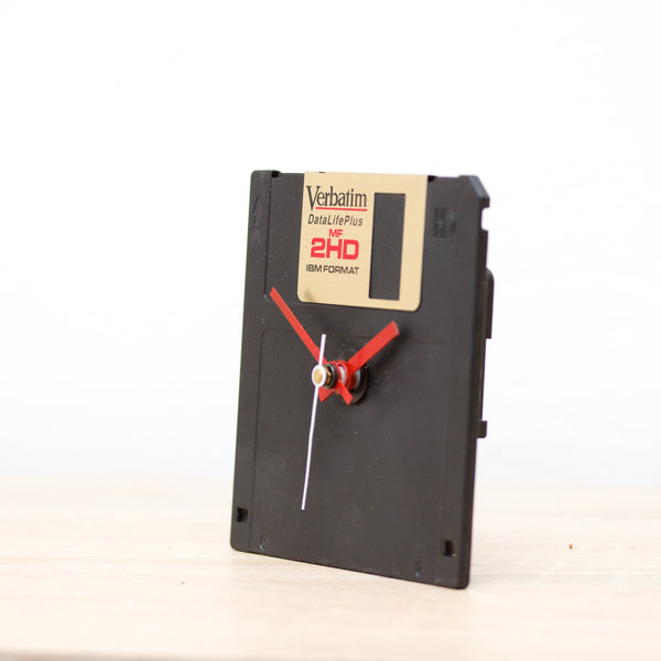 Unique Desk clock - recycled floppy disk clock - recomputing